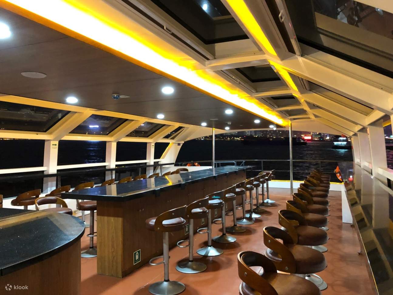 Victoria Harbour Cruise Evening Tour - Klook