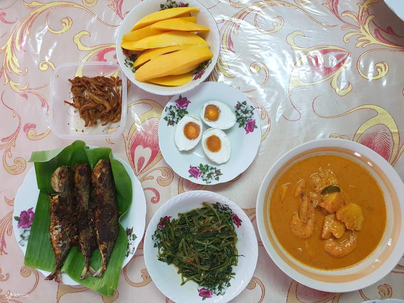 Peranakan Ethnic Chetti Village Half Day Food and Cultural Tour from ...
