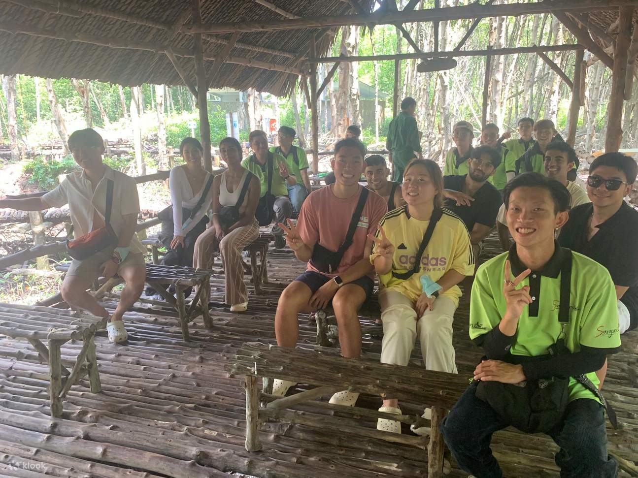 Mga Bakawan ng Can Gio - Isla ng Unggoy sa pamamagitan ng Motorsiklo at ...