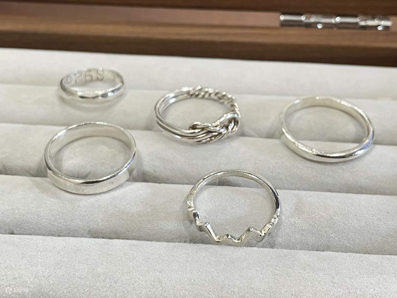 Taichung: Berry Jewelry - S925 Sterling Silver Ring DIY Handicraft Course - Klook