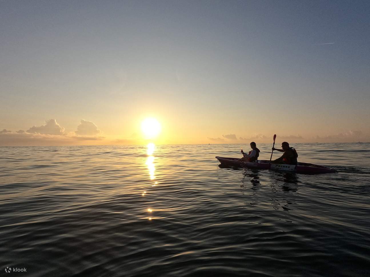 Yilan Dongao Bay Wuyan Cape Sea Cave SUP Stand-Up Paddleboarding ...
