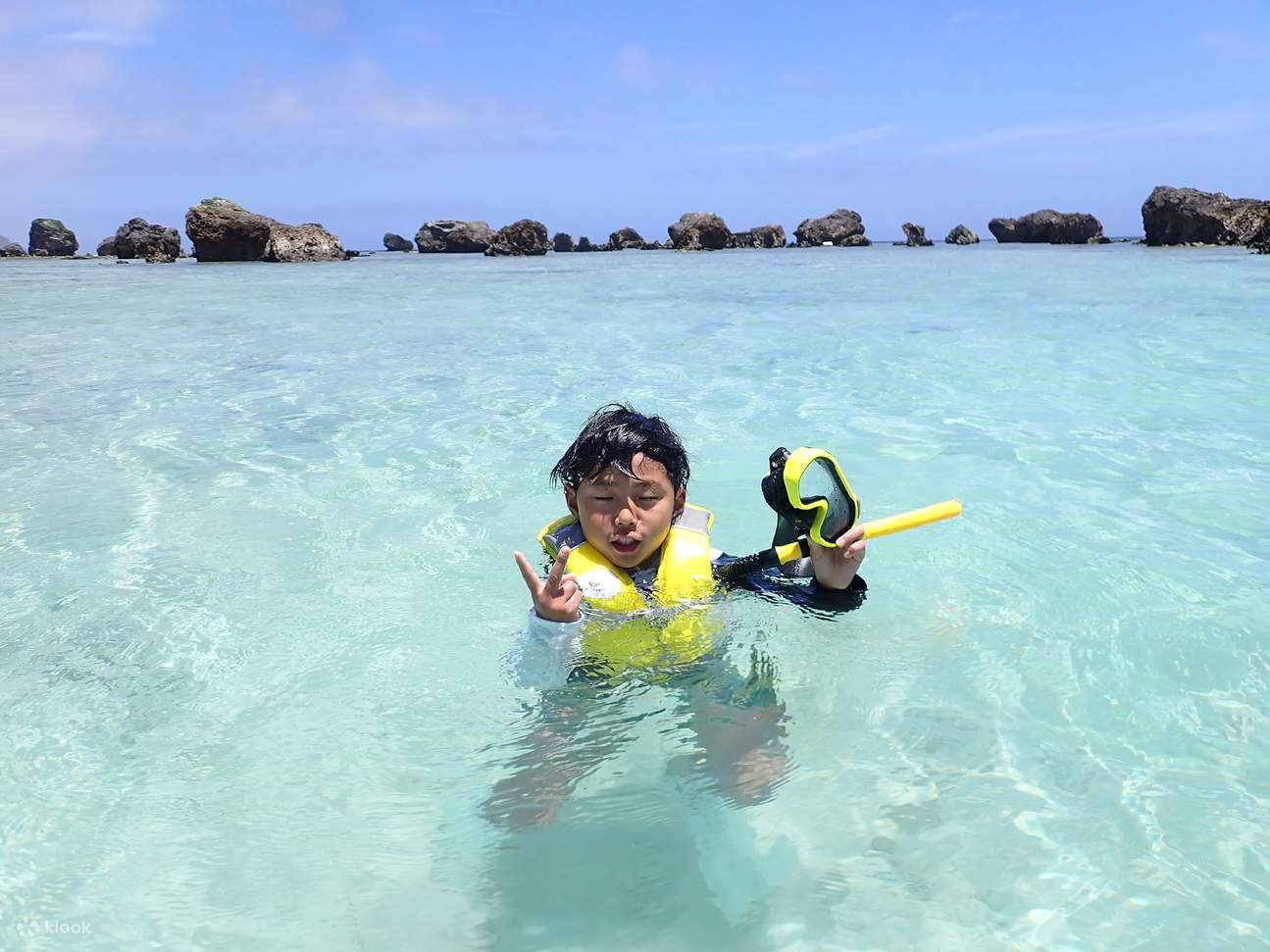 Miyako Island | Outstanding transparency! Snorkeling with sea turtles ...