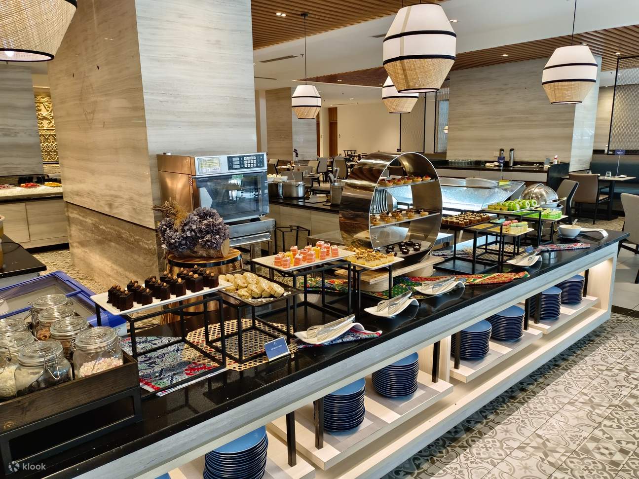 Hotel Dining at Hotel Royal Signature Kuala Lumpur - Klook