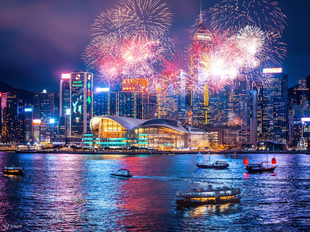 Fireworks Party on the Second Day of the Lunar New Year - Klook Hong Kong