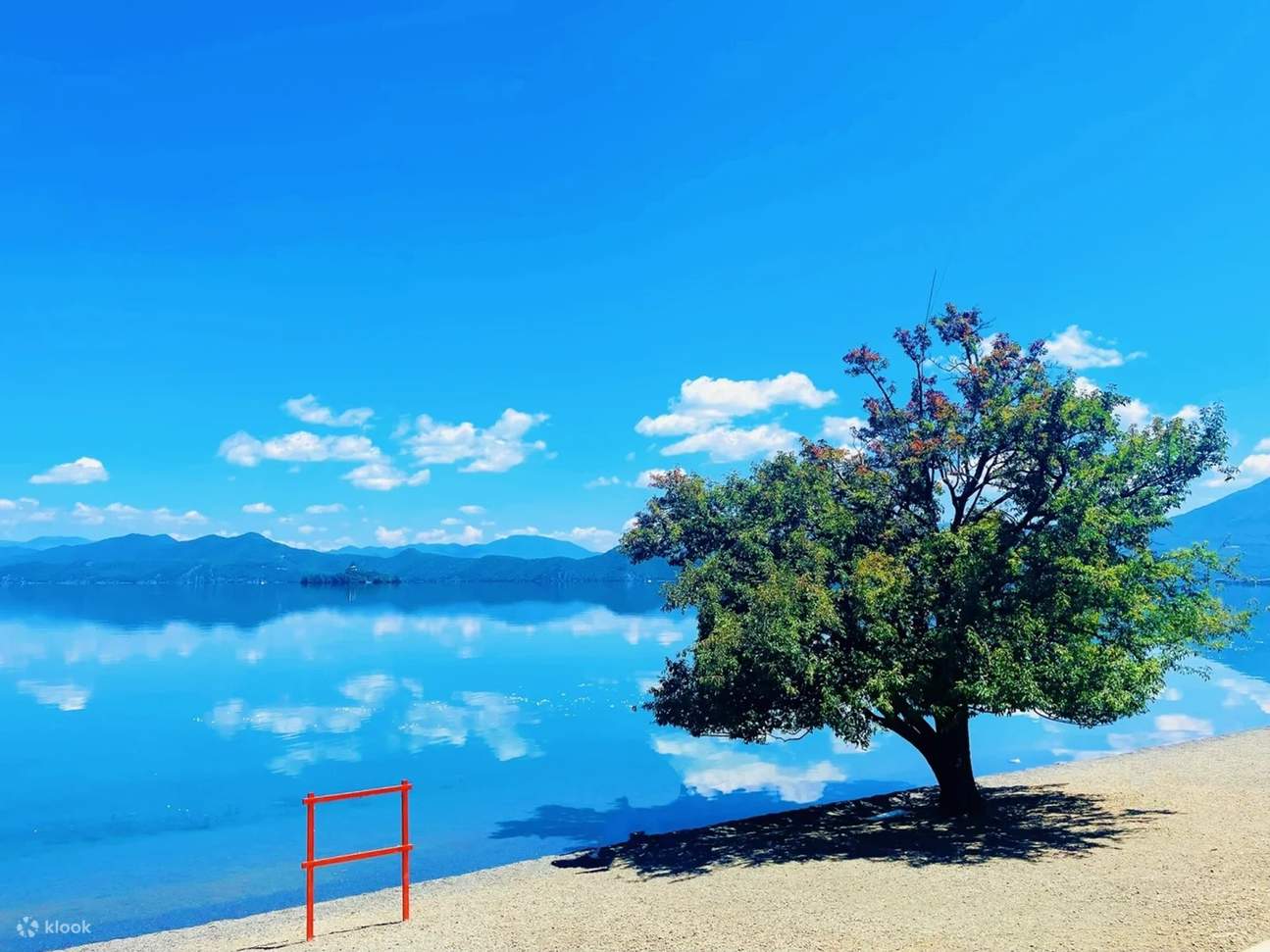 Yunnan Lugu Lake High-end Two-Day Tour (Lugu Lake + Liwubi Island ...