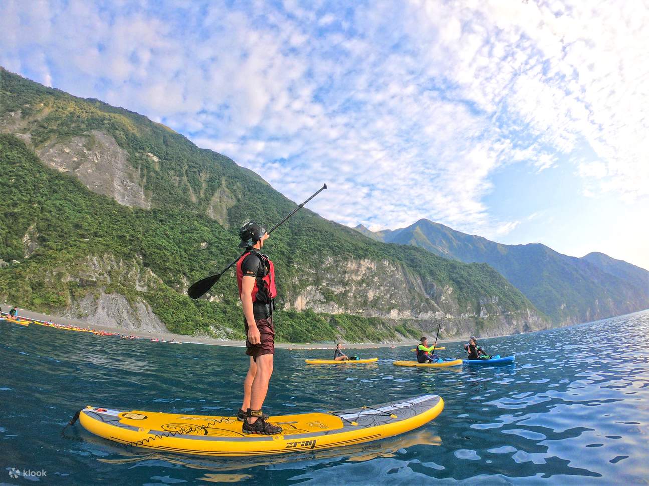 Qingshui Cliff Stand Up Paddle Boarding Experience in Hualien, Taiwan ...