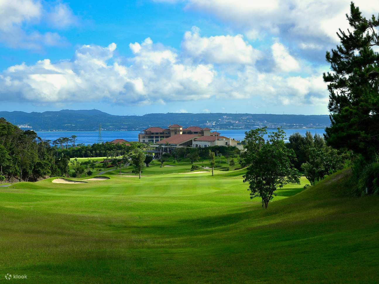1 Day Golf Experience in Golf Resorts in Okinawa - Klook