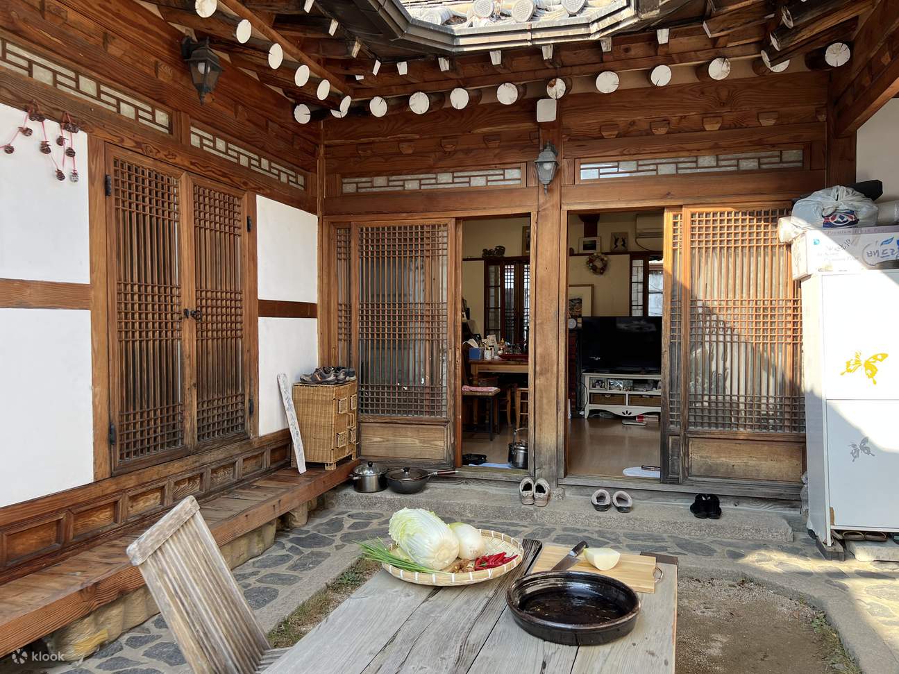 Kimchi Making & Cooking Class in Traditional Hanok Courtyard - Klook ...
