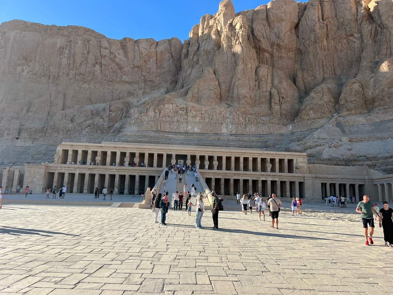 Petualangan Mesir Kuno: Luxor & Valley of the Kings dari Hurghada ...