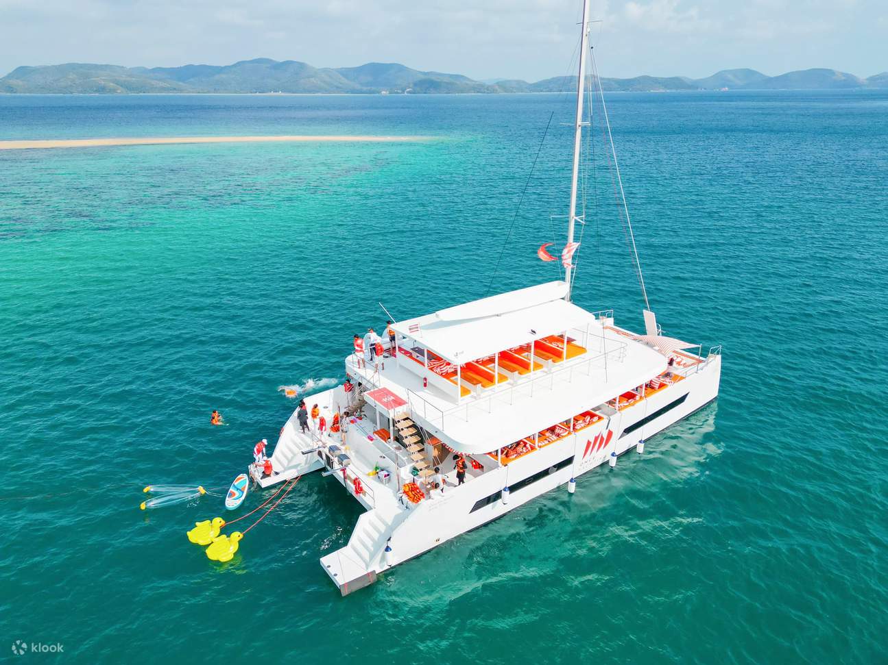 Chateau Ultimate Party Catamaran Pattaya 3 Islands Tour - Klook Singapore
