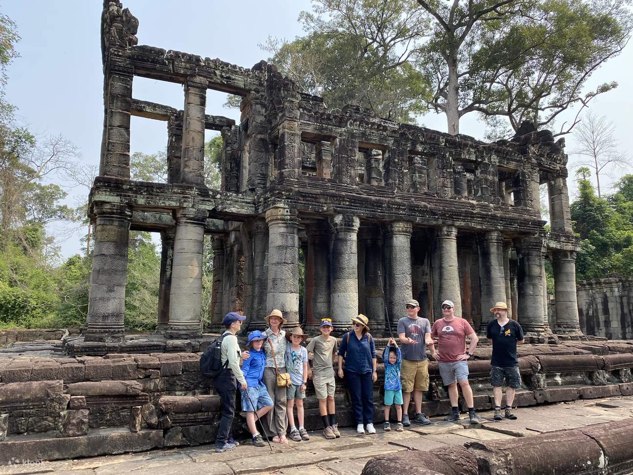 Angkor Wat Sunrise Small Cycle Group Tour - Klook Singapore