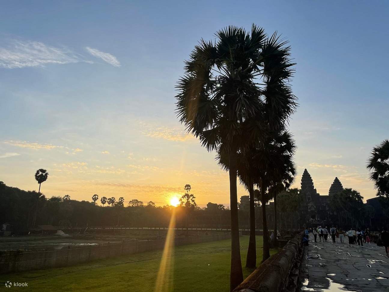 Angkor Wat Tour Explore The Main Temple With Private Tuk-Tuk - Klook ...