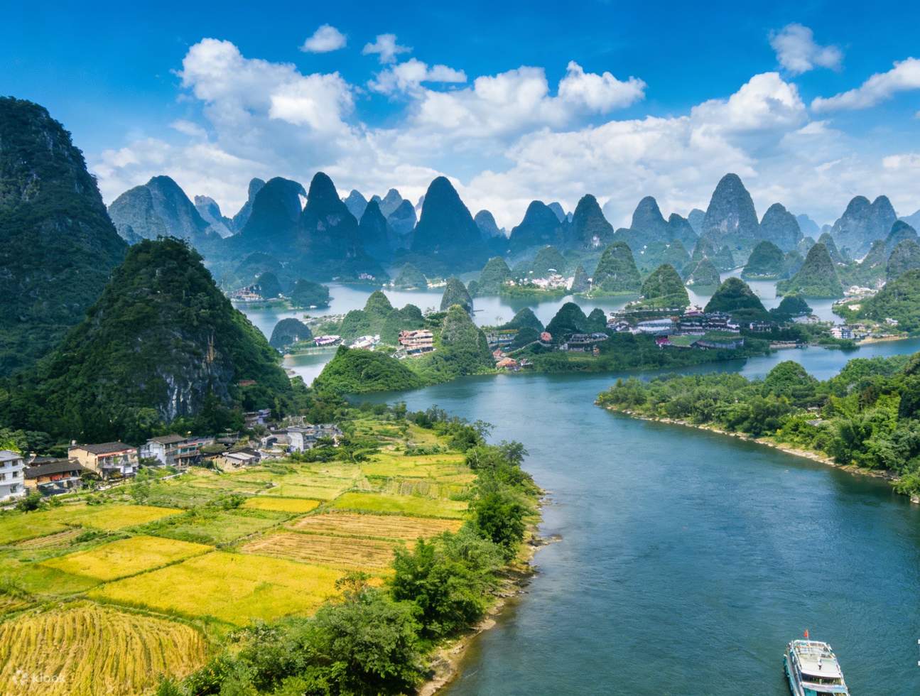 Three-day private tour of Yangshuo, Guilin, Guangxi (including Hong ...