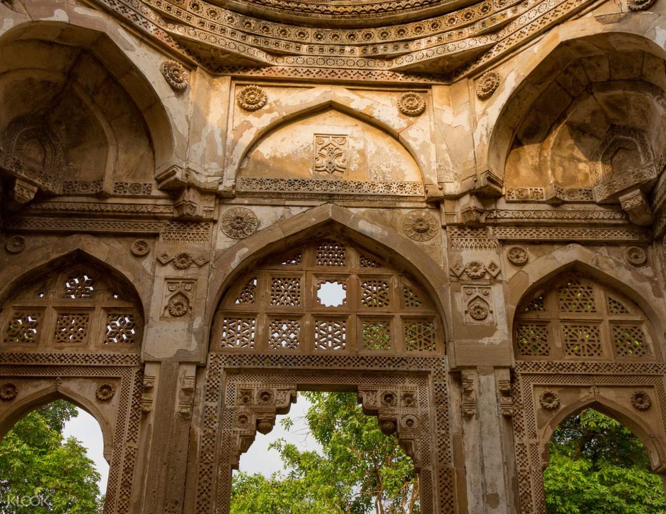 Vadodara, Pavagadh, and Champaner Day Trip from Ahmedabad, India