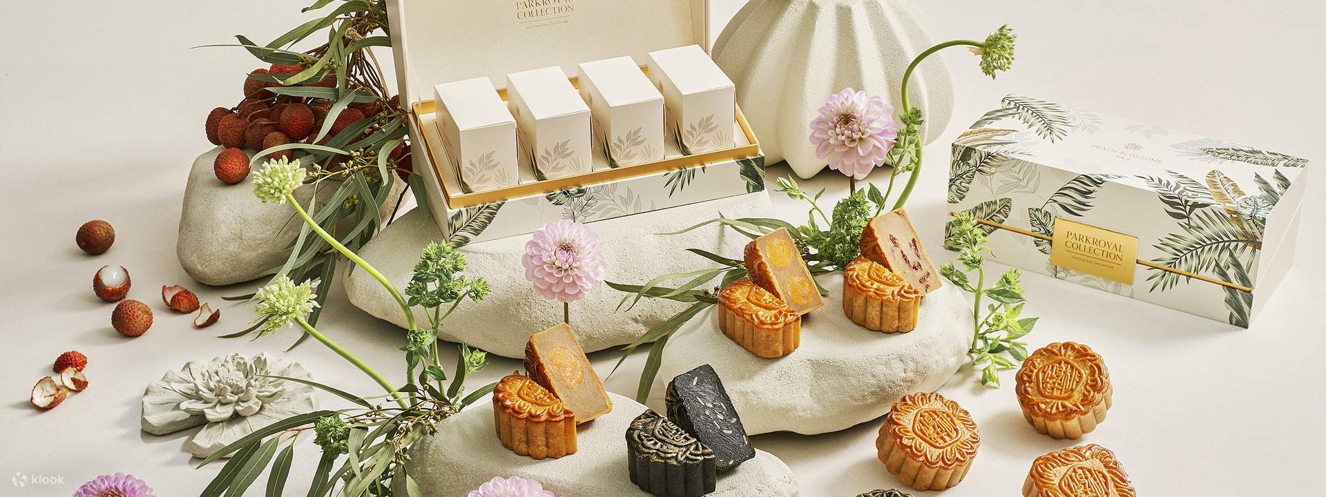 PARKROYAL COLLECTION Marina Bay Mid-Autumn Enchantments by Peach Blossom