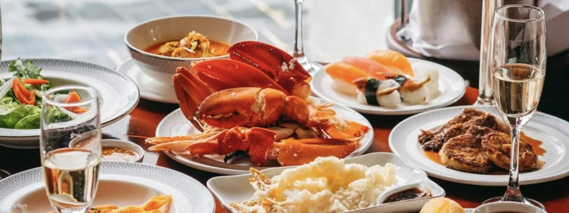 Sunday Brunch | Colonnade restaurant in The Sukhothai Bangkok | KLOOK (クルック)