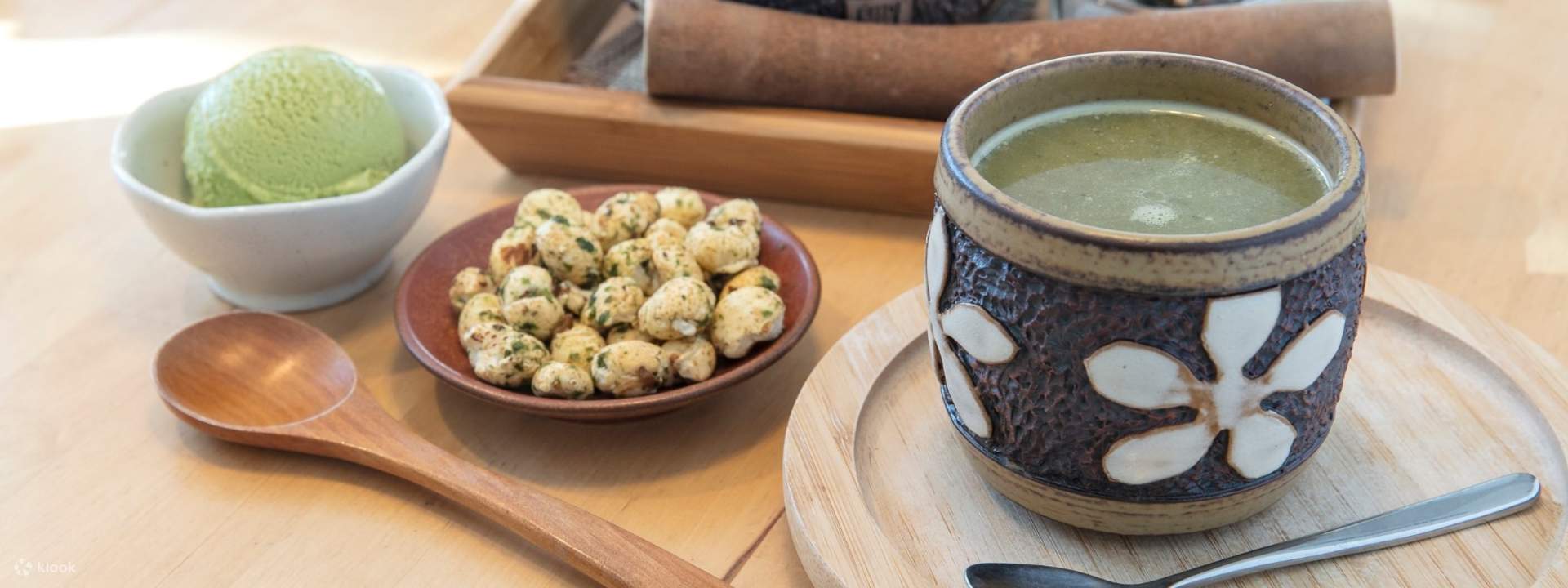 Hakka Pounded Tea at SIIDCHA Teahouse in Jiufen