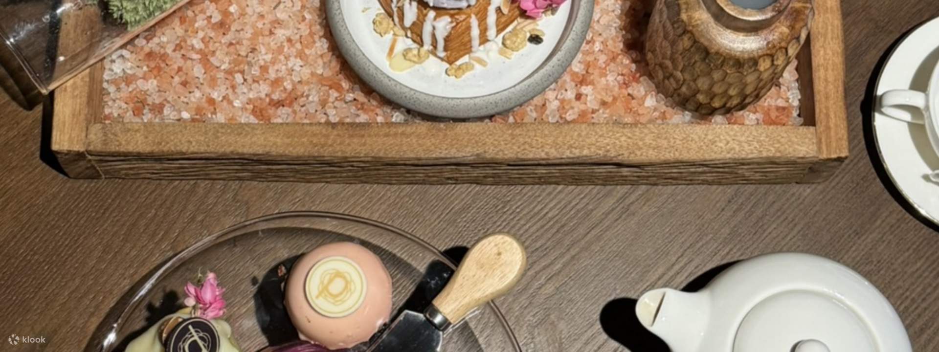 Divana Atelier Flagship Store and Cafe in Emsphere - Klook Australia ...