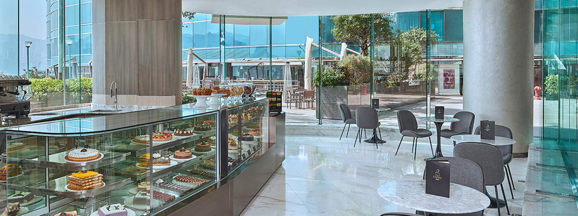 Corner Cafe Reservation in Harbour Grand Kowloon