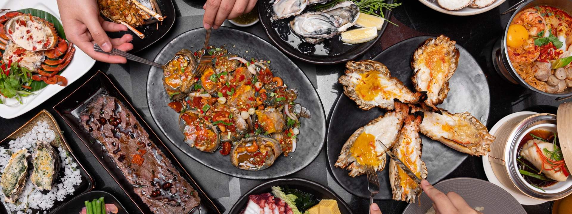 Atrium Restaurant at The Landmark Bangkok