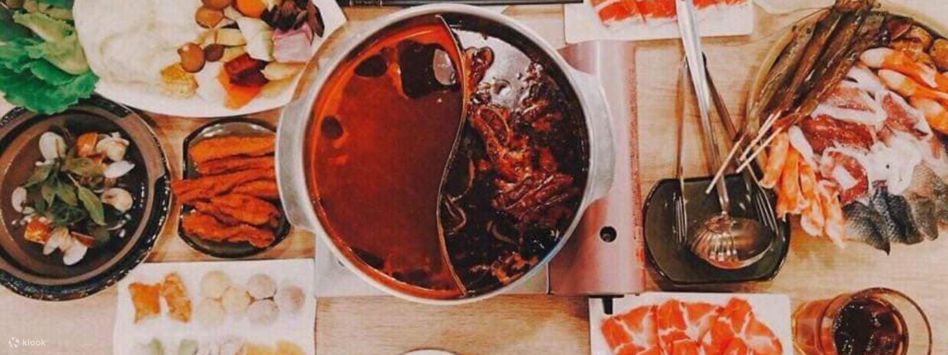 Small Two Hot Pot in Tainan - KLOOK