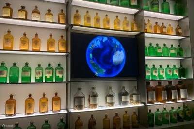 Fragonard Museum Mini-Perfume Workshop Experience in Paris - Klook