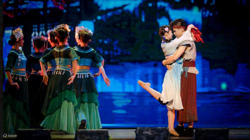 Zhangjiajie "Charming Xiangxi" performance - Klook