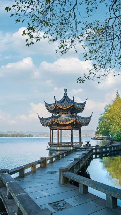 Hangzhou West Lake Leifeng Pagoda Hangzhou Songcheng Private Guided Day ...
