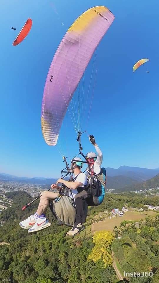 Nantou Puli Hsiaohu Flying Paragliding Base including Full Photography ...