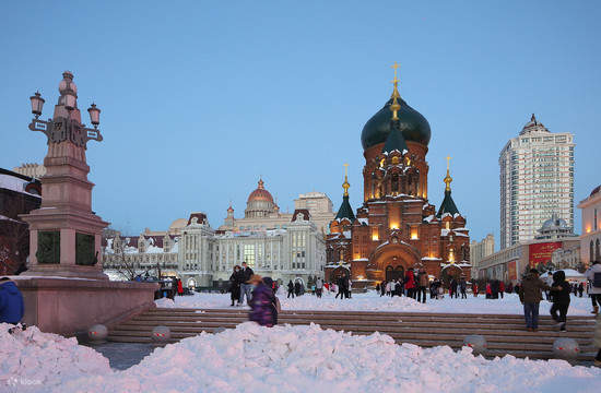 Harbin Ice and Snow World, Sun Island Snow Sculpture, Northeast Tiger ...