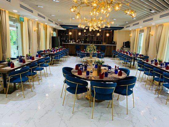 Indian Buffet at Royal Taj in Village Hotel Singapore - Klook