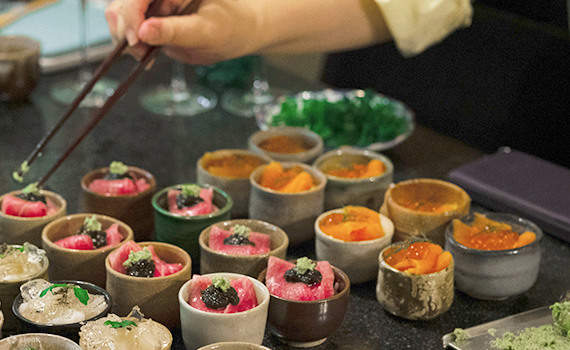 Sake-cup Sushi -Make bite-sized shusi using "Ochoko" - Klook