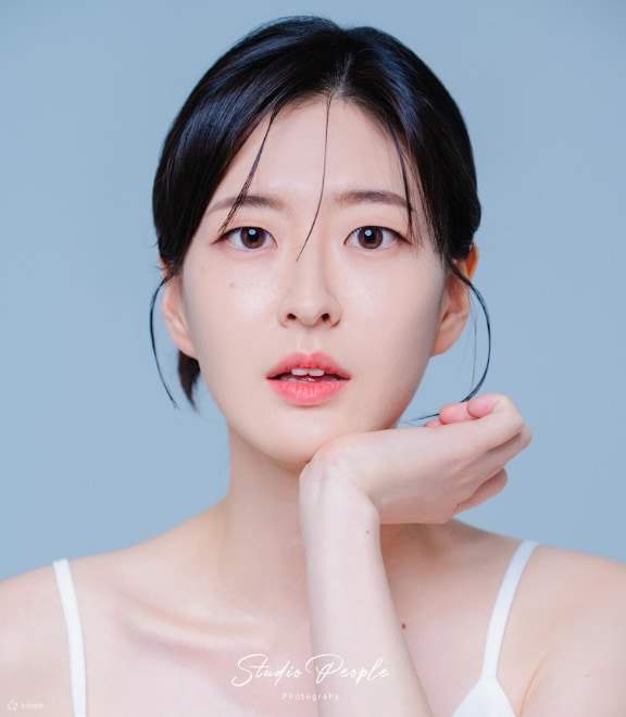 Seoul Private K-Beauty Personal Color Profile/Passport Photo Shoot ...