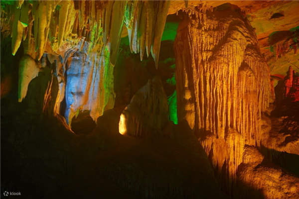 Furong Cave Ticket in Wulong - Klook