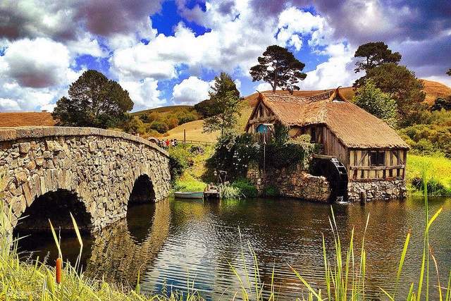 Hobbiton Village & Waitomo Glowworm Cave Private Day Tour - Klook