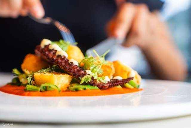 ALTO Bar & Grill | Sky Bar | Crafted Cocktails | Causeway Bay - Klook ...