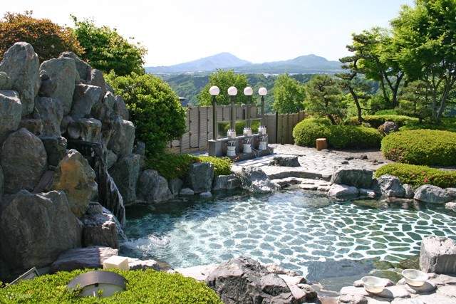 Oze Hiking Experience & Boko-no-Yu Hot Spring Day Trip (Depart from ...