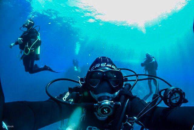 PADI Enriched Air Diver in Catalonia with PADI 5 Star CDC - Klook