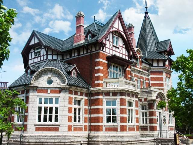 Kokura Castle and Mojiko Retro Join In One Day Landmark Tour - Klook