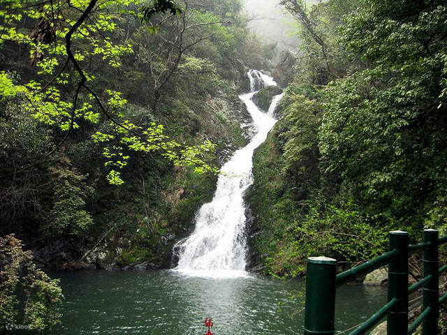 Private Day Tour to Laoshan Mountain with Lunch and Cable Car - Klook India