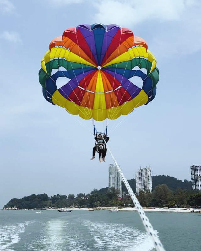 Aktivitas Air di Pantai Batu Feringgi di Penang - Klook Indonesia
