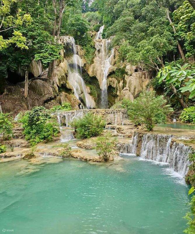 LuangPrabang Morning Alms Giving City Tour& Kuang Si Falls - Klook India