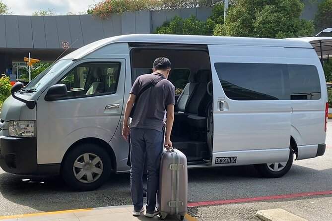 Shared Singapore Changi Airport Transfers - Klook