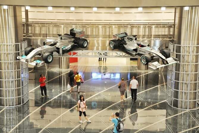 Luxury First-class Bus: Kuala Lumpur Fully-guided Day Tour from ...
