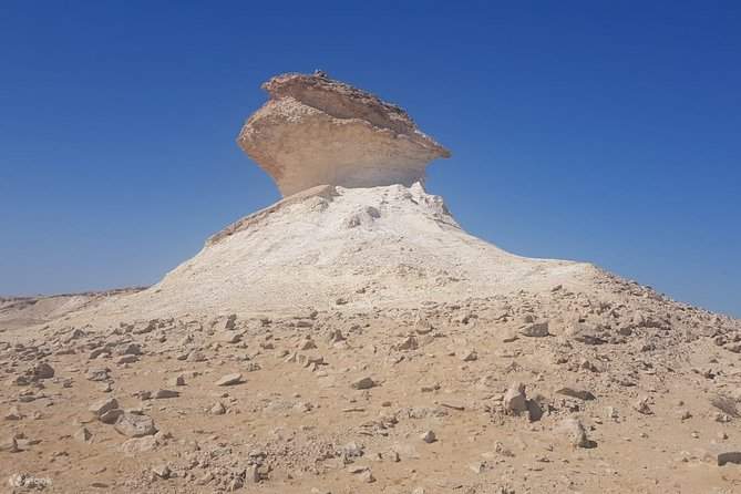 Doha West Qatar Richard Serra Sculpture, Mushroom Rock, Zekreet Tour ...