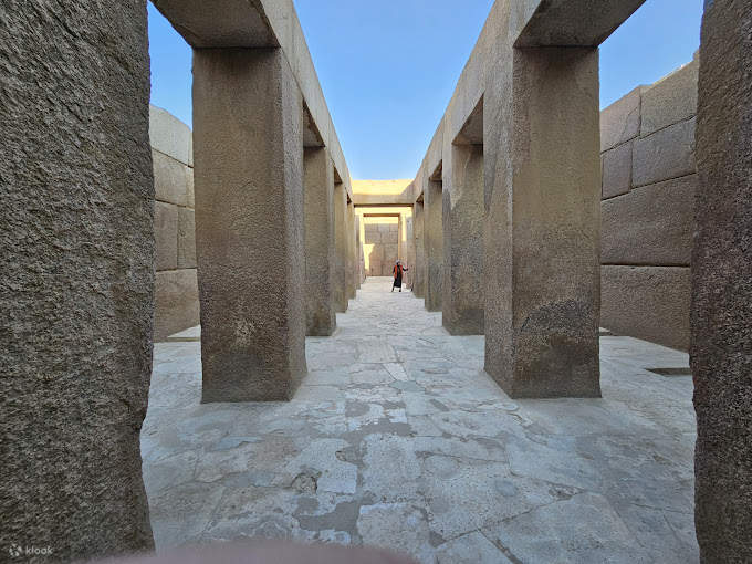 VIP Private Tour Giza Pyramids, Sphinx, Inside the Pyramid & Lunch ...