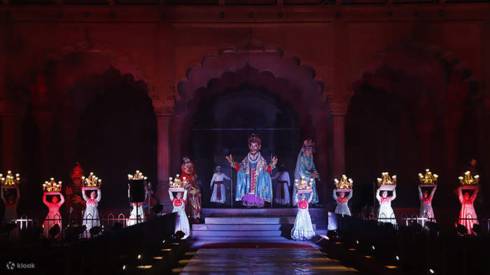New Delhi Guided Tour: Red Fort Light & Sound Show with guide - Klook ...