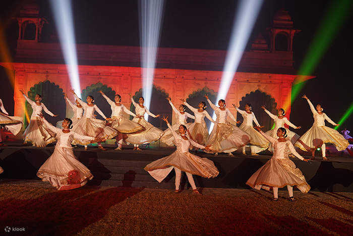 New Delhi Guided Tour: Red Fort Light & Sound Show with guide - Klook ...
