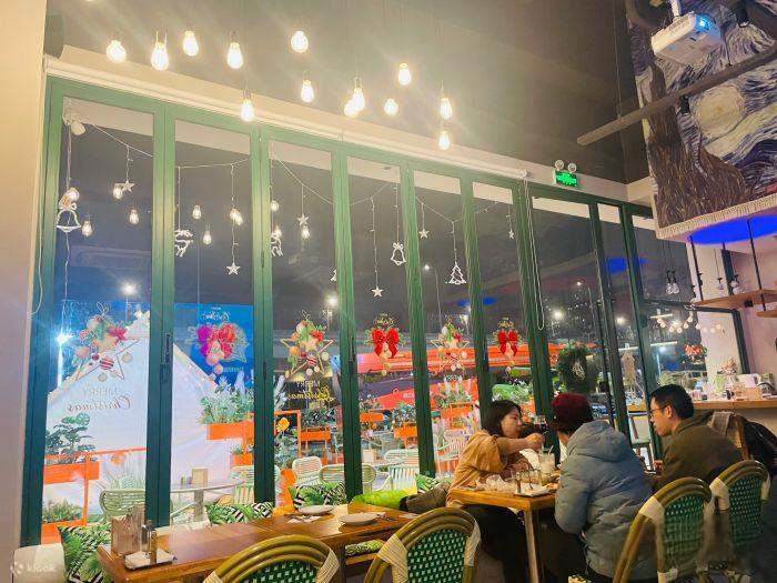Eight Pints | Minhang Cannes Store - Klook