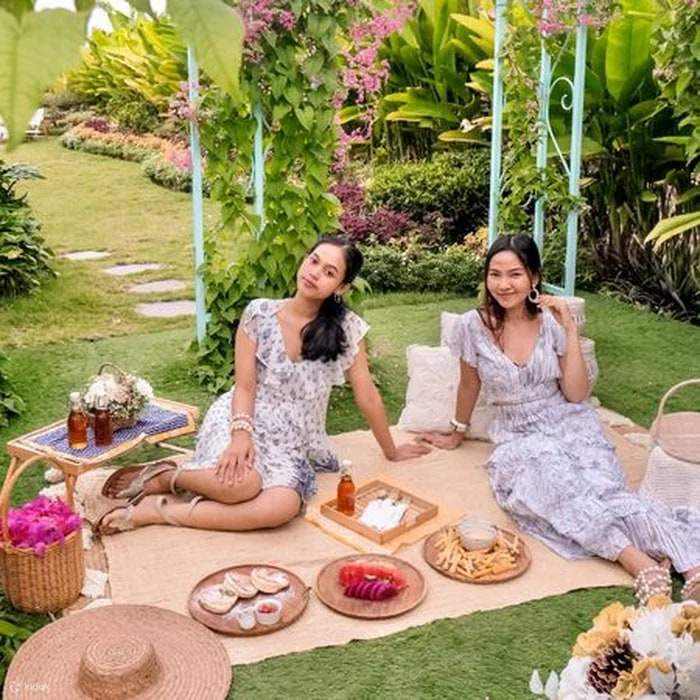 Pengalaman Piknik dan Bersantap Instagramable di Este Leisure Bali ...